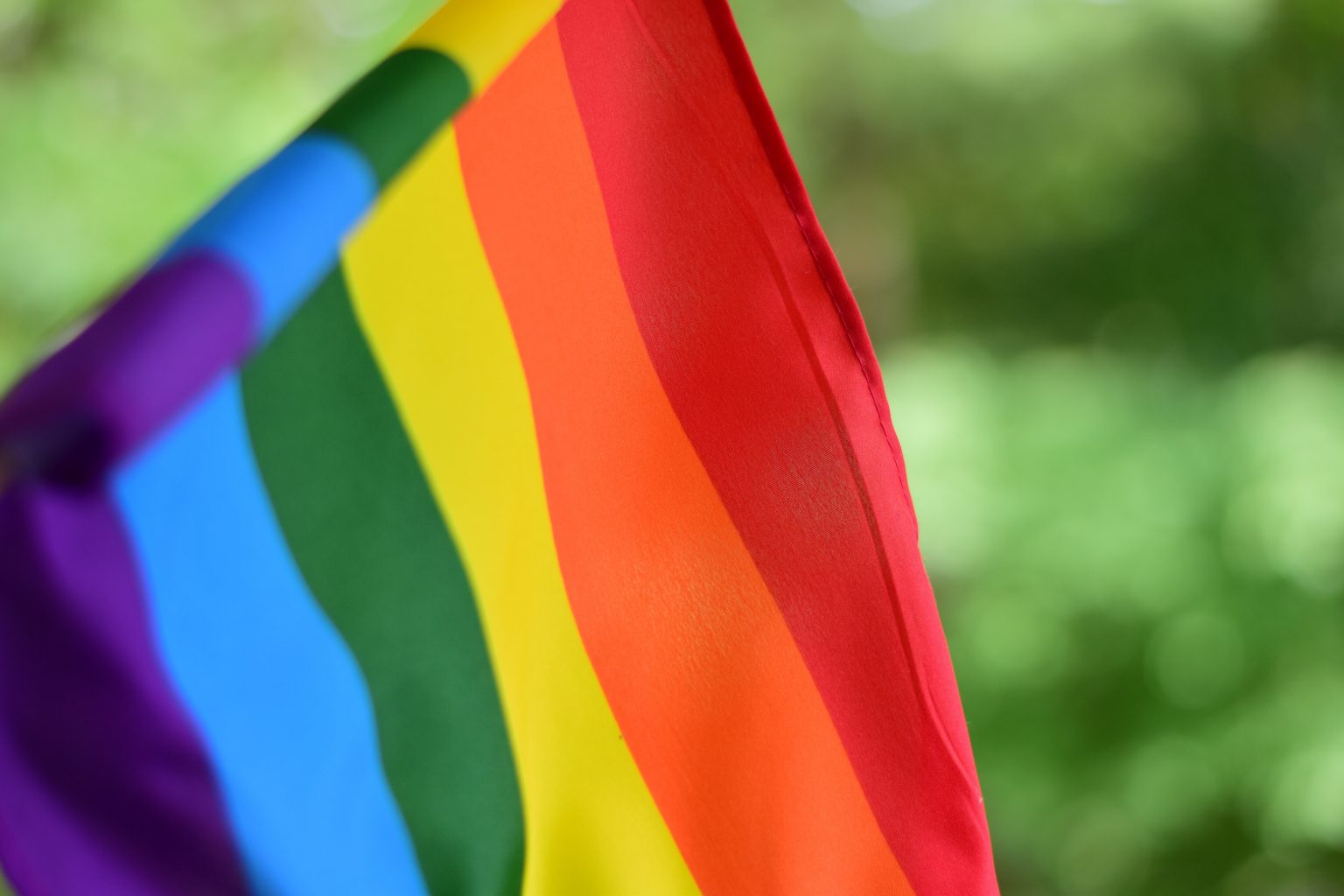 O arco-íris como símbolo LGBTQIA+ - Notícias | Siqueira Castro